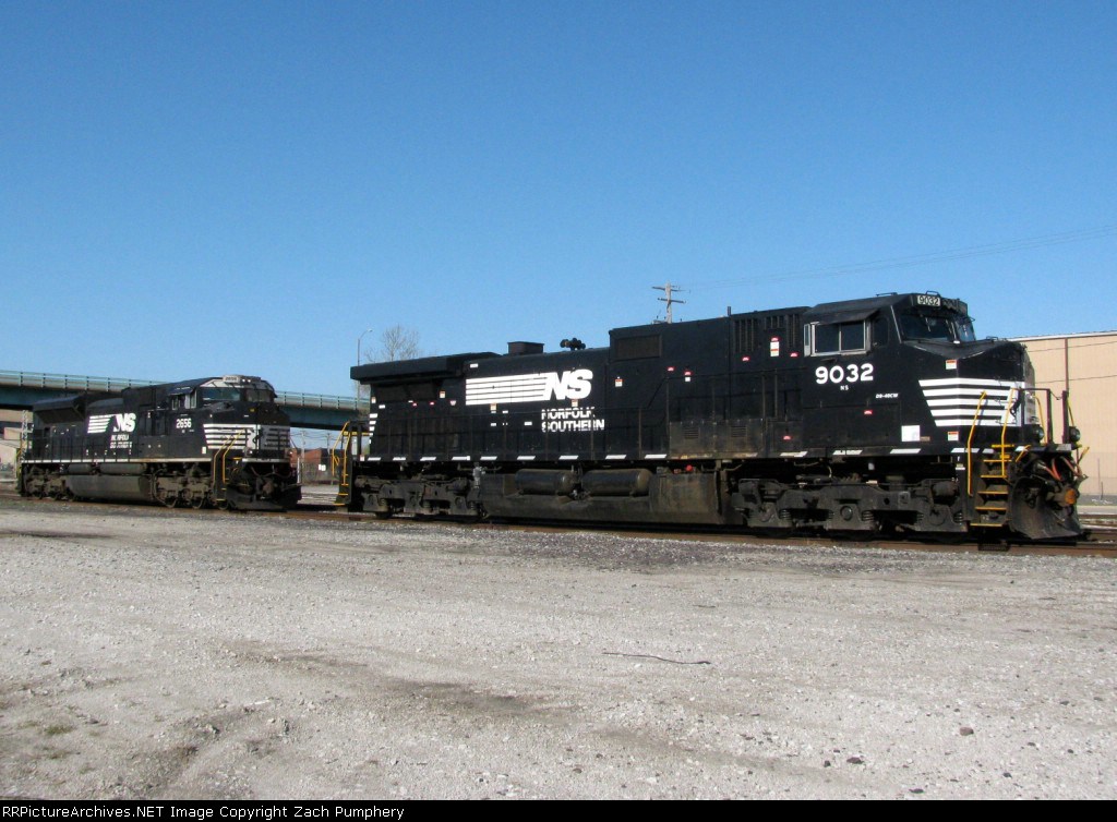 Tied Down NS Locomotives